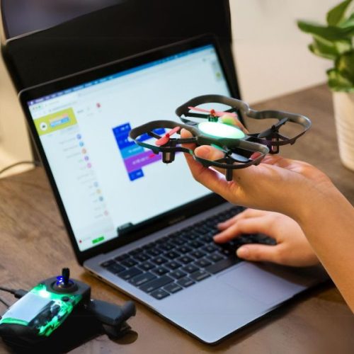 Robolink CoDrone EDU - Switched on kids